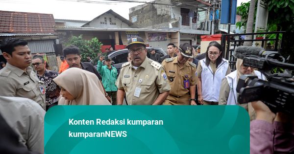 Update Banjir Jakarta: 62 RT dan 4 Ruas Jalan Masih Tergenang | kumparan.com